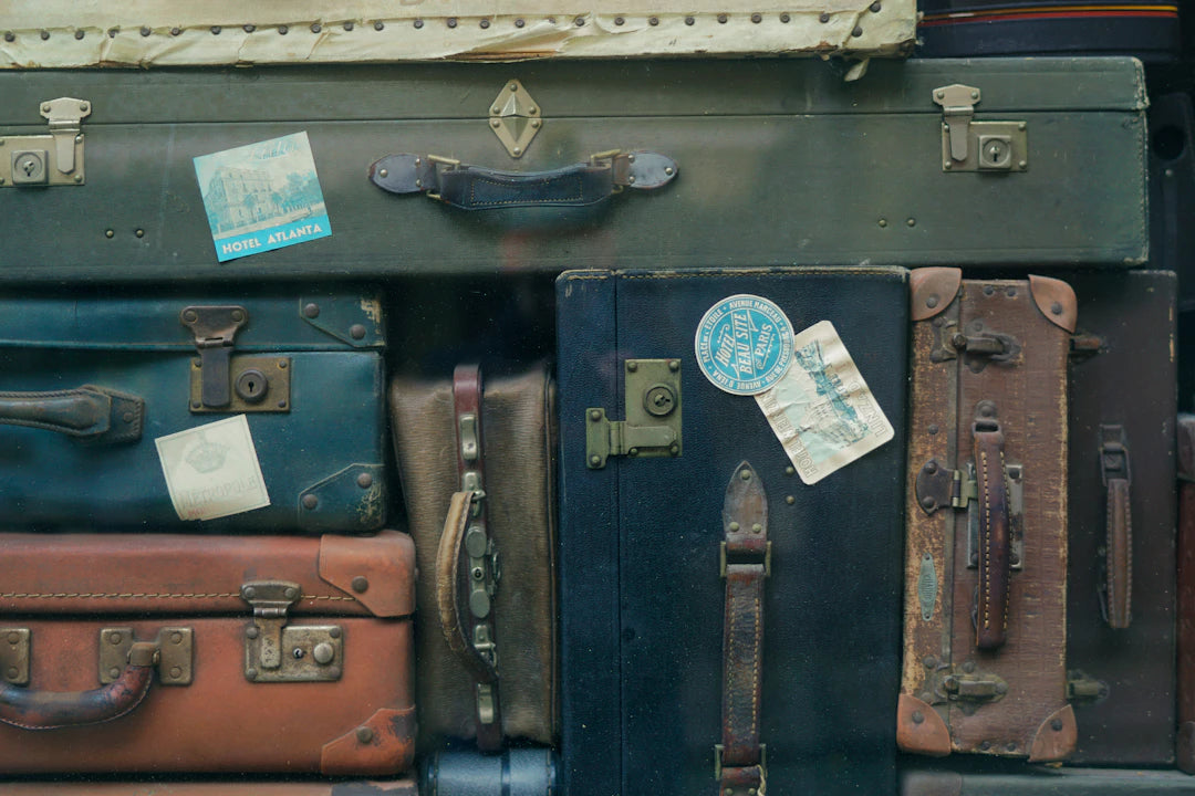 The Evolution of Luggage: From Trunks to Modern Suitcases – Luggage Factory
