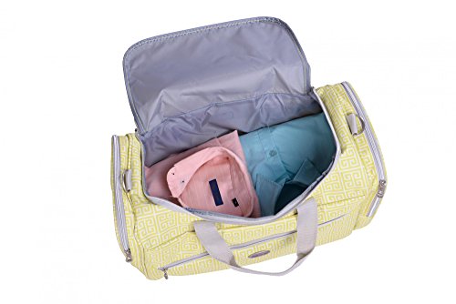 American Flyer Greek Key 4-Piece Rolling Luggage Set, Coral