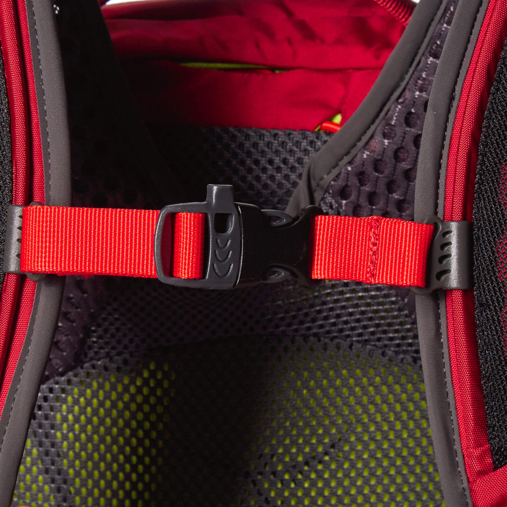 Shop Osprey Packs Radial 26 Daypack, Lava Red – Luggage Factory